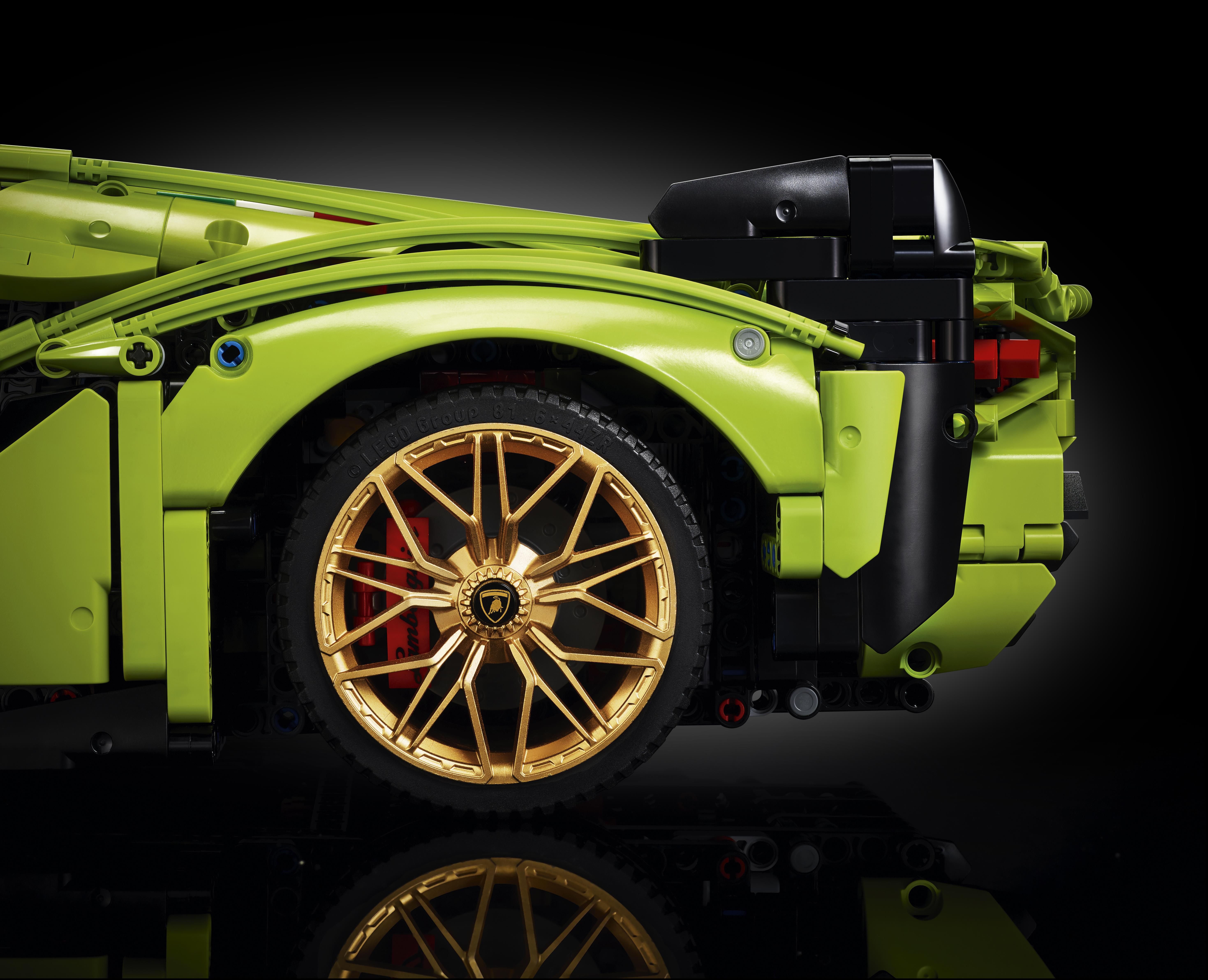 LEGO TECHNIC LAMBORGHINI Sián FKP 37, Set Di Costruzioni Con Auto ...